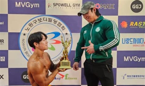 회기헬스 회기pt 조승혁 트레이너의 등운동 스포벡휘트니스 경희대점 네이버 블로그
