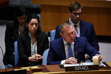 اجتماع مجلس الأمن حول فلسطين روسيا تلوم إسرائيل وغلعاد يغادر الجلسة
