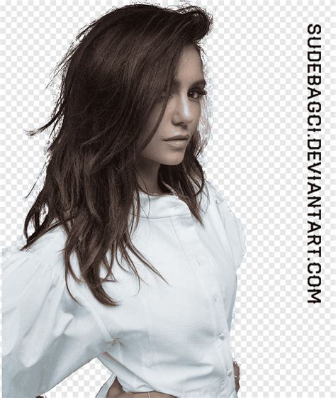 نينا دوبريف ، Ninabysudebagci3 Png