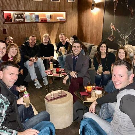 New York Speakeasy Drinks And Prohibition History Tour New York Sex And The City Hotspots Tour