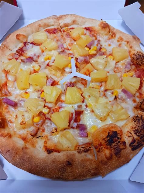 🍕ハットの日 8、9、10日 🍕 🍕ピザハット🍕 また買っちゃった～🥰 Mサイズ通常2 180円→810円 税込み ・ハワイアン・デラックス
