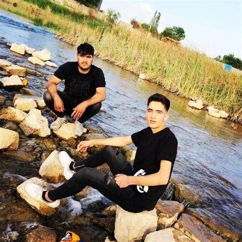 𝓜𝓞𝓗𝓢𝓔𝓝 Mohsen Svn • Threads Say More