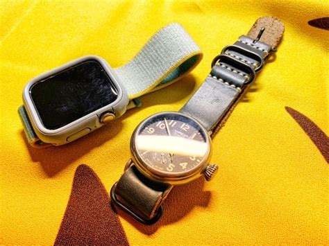 A Watchmaker Set My Watch Llɐq ǝɥʇ Uo