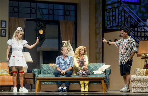 ¡imperdible La Versión Teatral De Casados Con Hijos Llega A Córdoba
