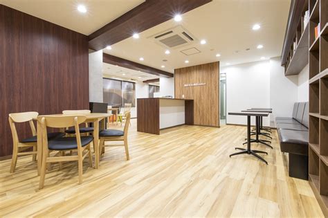 コワーキング「bizcomfort日本橋人形町」、ソロワーク特化フロアを4月開設 働き方改革の時代を先取りする最新情報『はかどるタイム』