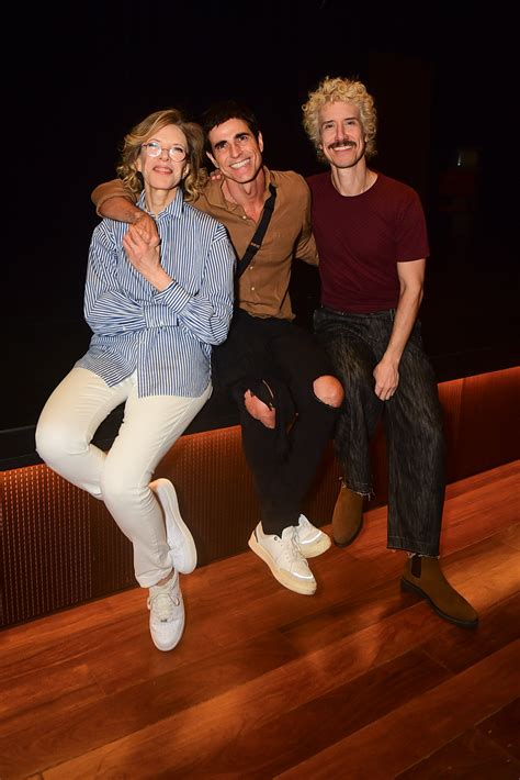Reynaldo Gianecchini Reencontra A Ex Mulher Marília Gabriela No Teatro