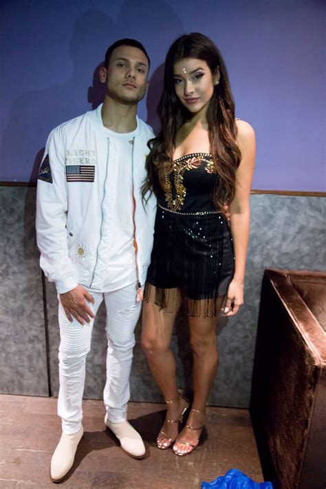 Anjali Ranadives Feet