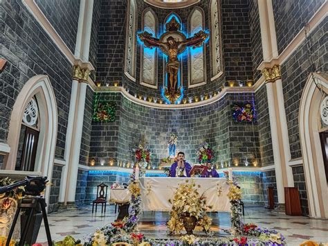 Sacerdotes Agradecen Por Iluminación Del Templo Parroquial
