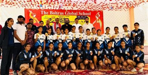 दा बोहराज ग्लोबल सीनियर सेकेंडरी स्कूल में चल रही राज्य स्तरीय बालिका