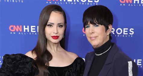 Sofia Carson And Diane Warren Perform New Song ‘applause At Cnn Heroes Tribute Diane Warren