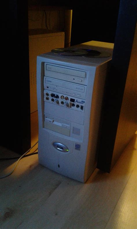 359 Best Windows 2000 Images On Pholder Room Porn Windows And