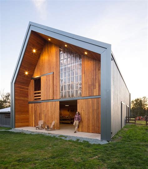 Asher Degroot Builds Swallowfield Barn With Help Of Local Community