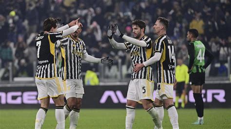 Hasil Liga Italia Menang Telak Atas Sassuolo Juventus Tempel Ketat