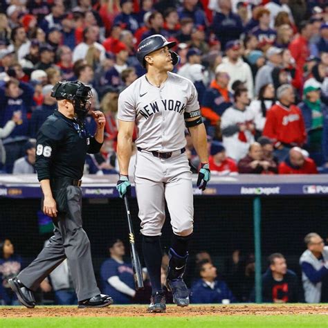 스탠튼 홈런 때 애런 저지 And 소토 반응mp4 Mlbpark