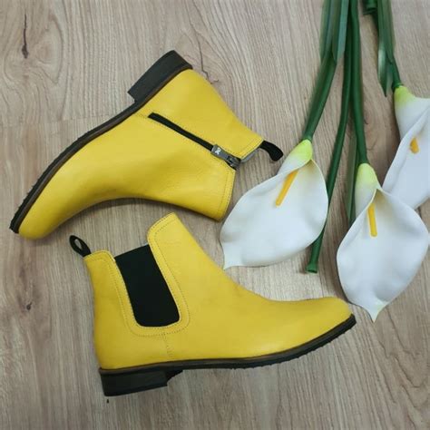 Челзи жолта окер кожа