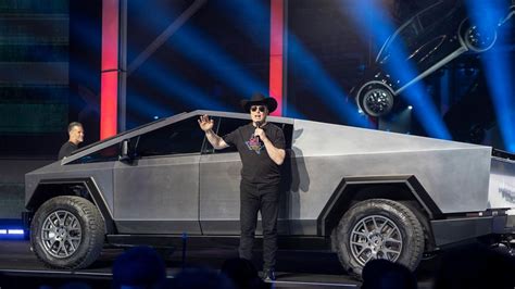 A Judge Has Once Again Rejected Musks Multi Billion Dollar Tesla Pay