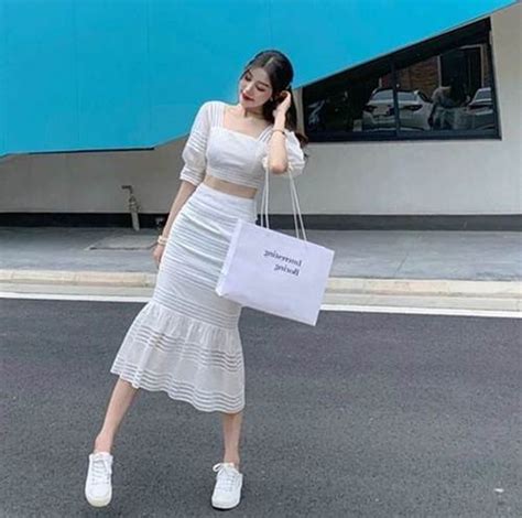 10 ทิปส์แมทช์กระโปรงยาว สไตล์เกาหลี ลุคไม่ป้า Ladyissue เว็บรีวิวเครื่องสำอาง ชุมชนผู้หญิง ฮา