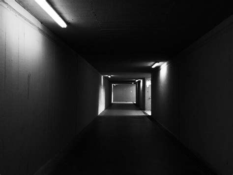 Premium Photo Empty Corridor