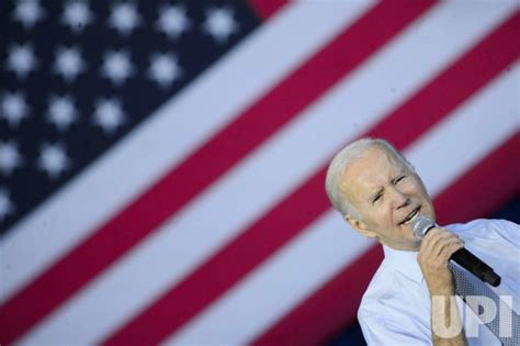Photo Presdient Biden Joins Maryland Democrats For Election Eve Rally