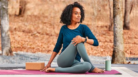 Amazon Fitbit Deals Save Up To 33 On The Charge 5 Versa 4 And More