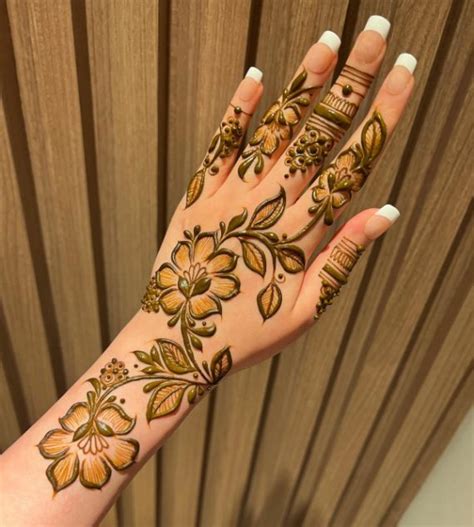 35 Henna Designs For A Beautiful Statement Bold Floral Elegance Henna