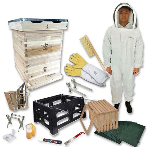 Basic Plus 10 Frame Langstroth Beekeeping Starter Package Buzzbee