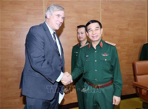 Bộ Trưởng Quốc Phòng Phan Văn Giang Tiếp Đoàn Nghị Sĩ Hoa Kỳ Ảnh Thời
