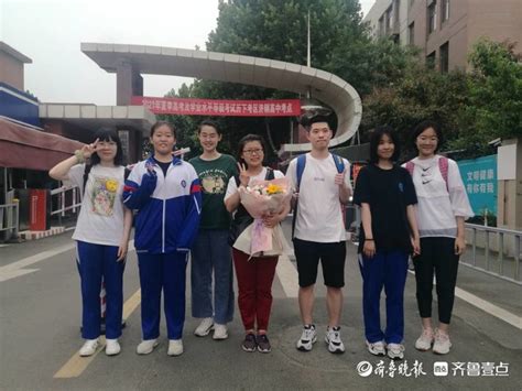 济钢一中济南一中济南济钢高级中学大山谷图库