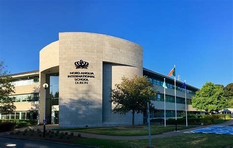 愛爾蘭升學中小學質素高 以相宜學費享受傳統英式教育 明報升學網