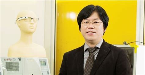 포스텍 연구팀 당뇨병 진단·치료용 콘택트렌즈 개발