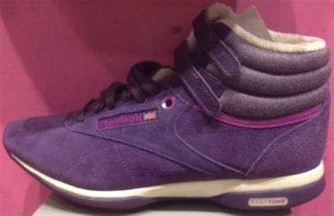 Кроссовки Reebok Easytone женские — каталог