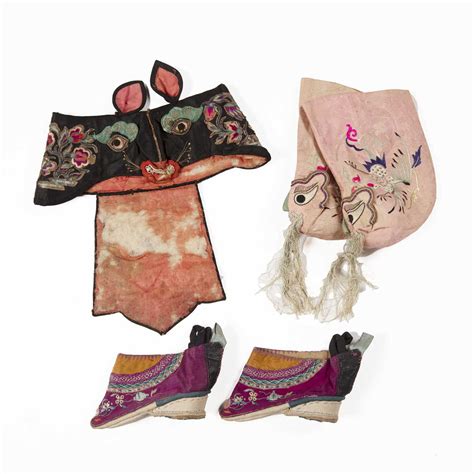 Lot 268 Collection Of Textile Examples Chinese