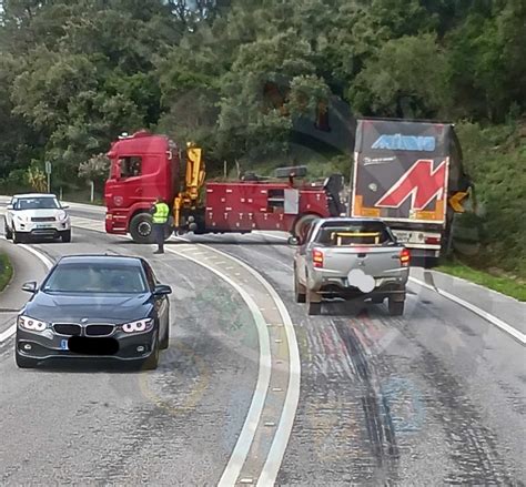Estrada Condicionada Em Miranda Do Corvo Galera “desprendeu Se” De