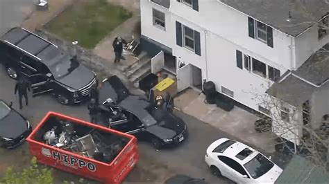 Bridgewater Ma Police Firearms And Drug Investigation Nbc Boston