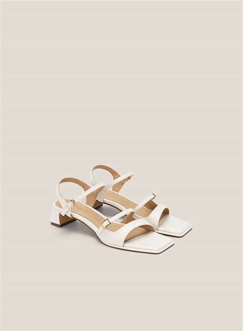 Strap Décor Block Heel Sandals Pum 0755 Cream Vascara