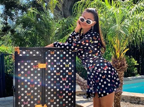 Selena Gomez Explains Why She Unfollowed Dua Lipa On Instagram