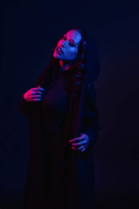 Toronto Musician Photography Fallon Bowman Ema Suvajac Photography