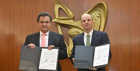 Colaborarán mil voluntarios de IMSSOportunidades con INEA en alfabetización Instituto