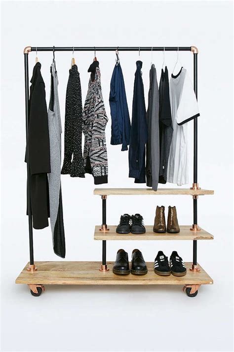 Iron and Wood Clothes Rack Urban Outfitters Kleiderständer