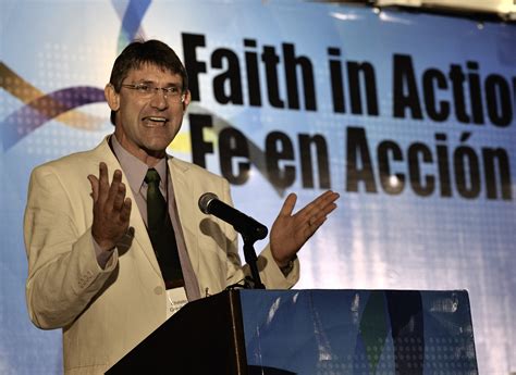 Die ‘vigs Dominee Wat Hoop Te Midde Van Pyn Het Zuid Afrikahuis