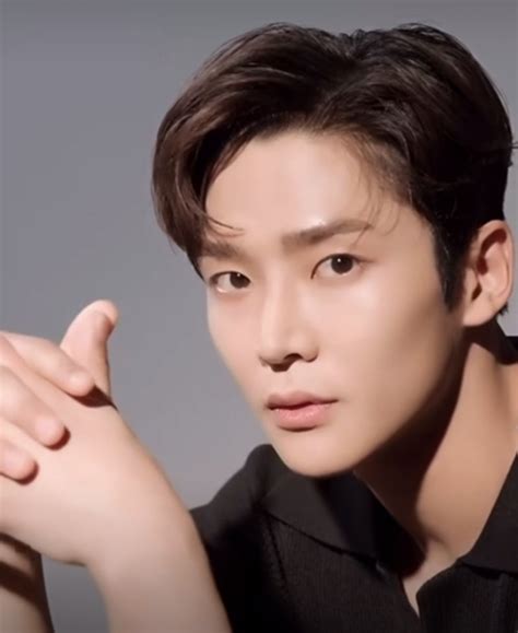 ロウン、sf9、のファンミーティングを楽しみにくつろぎのロウンタイム カフェnami☕️ーhappy Time With Youー