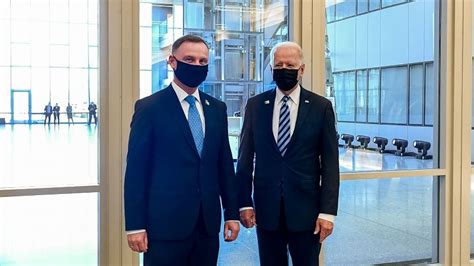 Prezydent Duda po szczycie NATO zapowiada większą obecność Sojuszu w