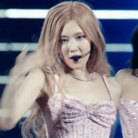 🎸 RosÉ Icon En 2024