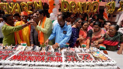 Humbled By Affection On Birthday Pm Modi Thanks People For Their