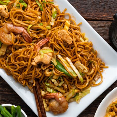 Mi Goreng Mee Goreng Indonesian Noodles The Wanderlust Kitchen