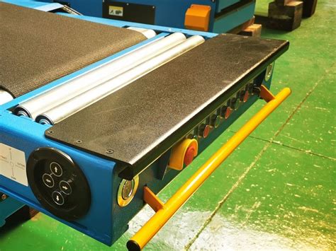 Electric Auto Mobile Telescopic Belt Conveyors Suppliers Yifan Conveyor