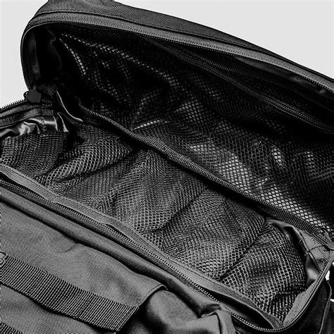 Mochila Litros Defender Preta Invictus Loja De Camping Aventura Artigos De Camping