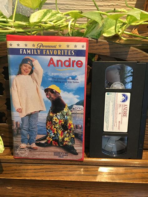 Andre Vhs Vintage 1994 Andre The Seal Paramount Based On True Story