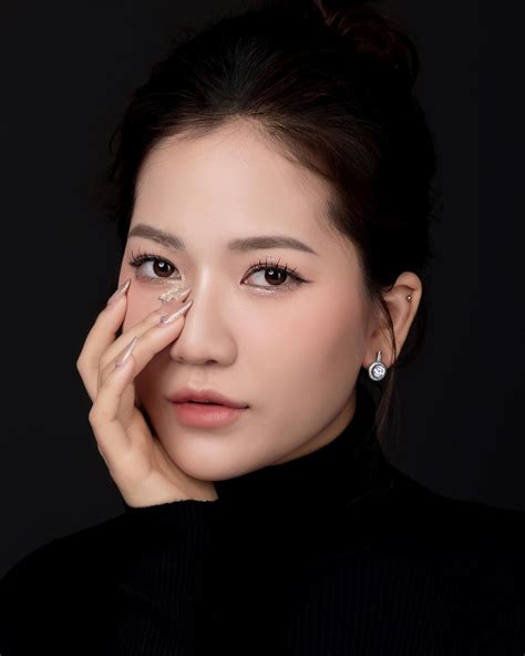 Kim Hấu