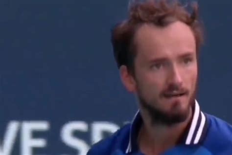 Medvedev Sguardi Di Fuoco E La Rabbia Contro Il Coach Vieni Tu